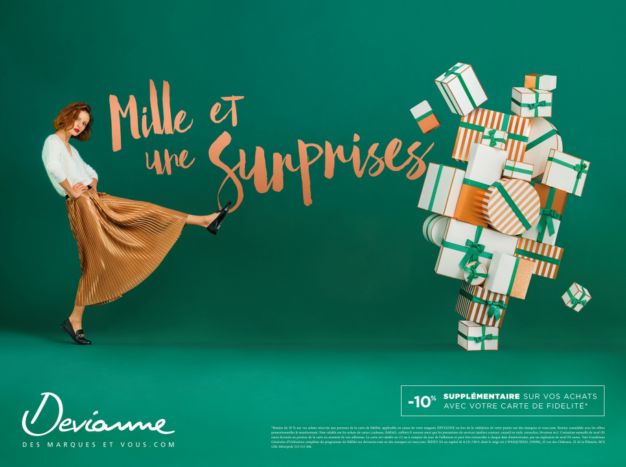 Art Director Victoria Bee Makes Oversize Paper Props That Make a Scene ...