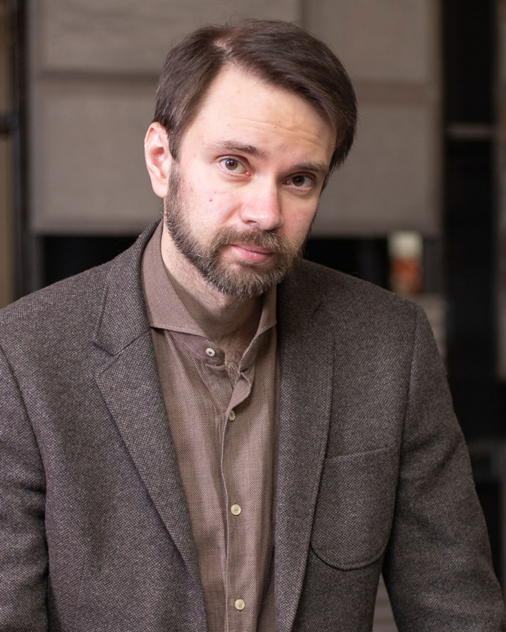 Dmitry Reutov Challenges Old-School Design with Otherworldly Interiors