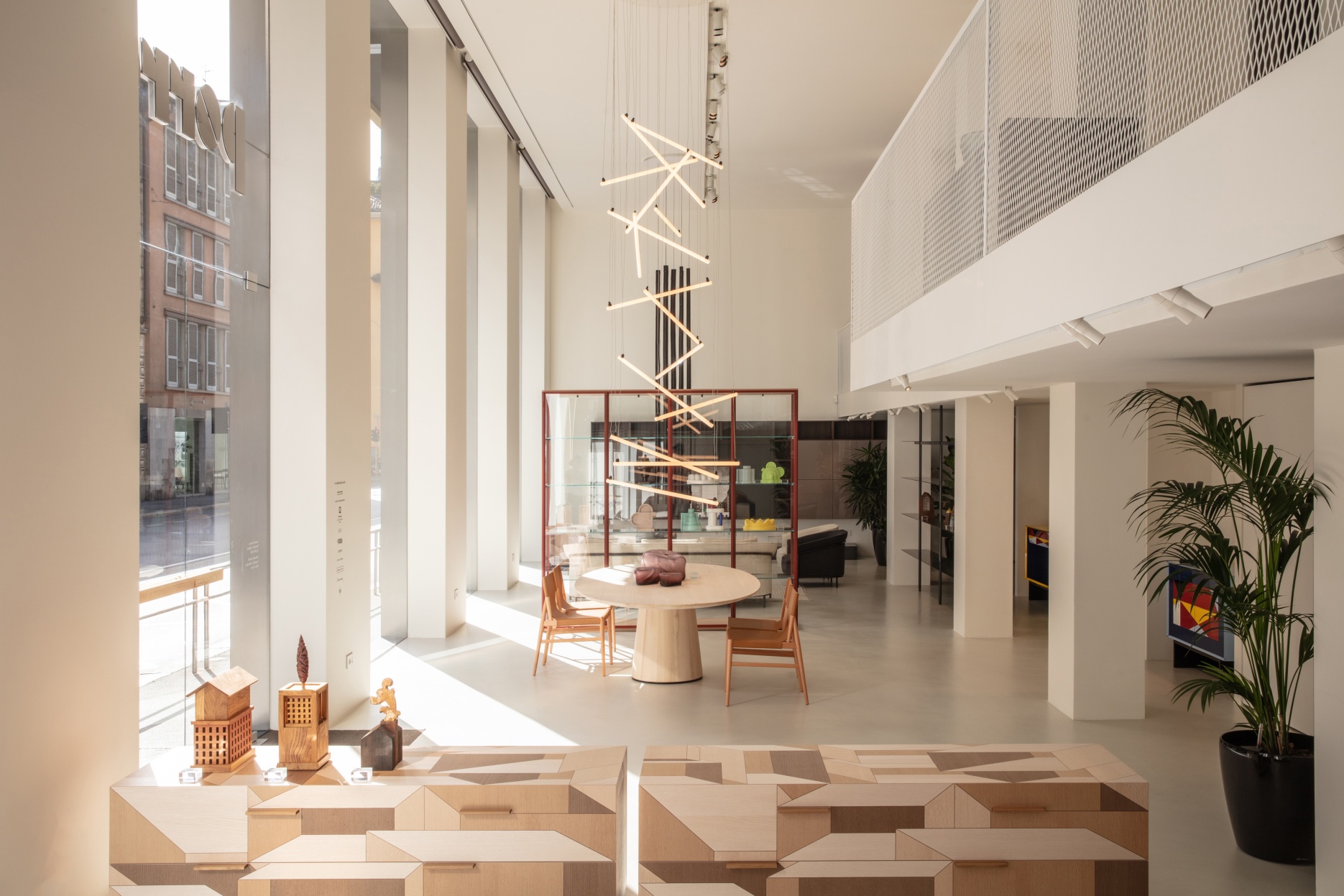 Porro Milan's New Showroom Immerses Visitors in its Vision