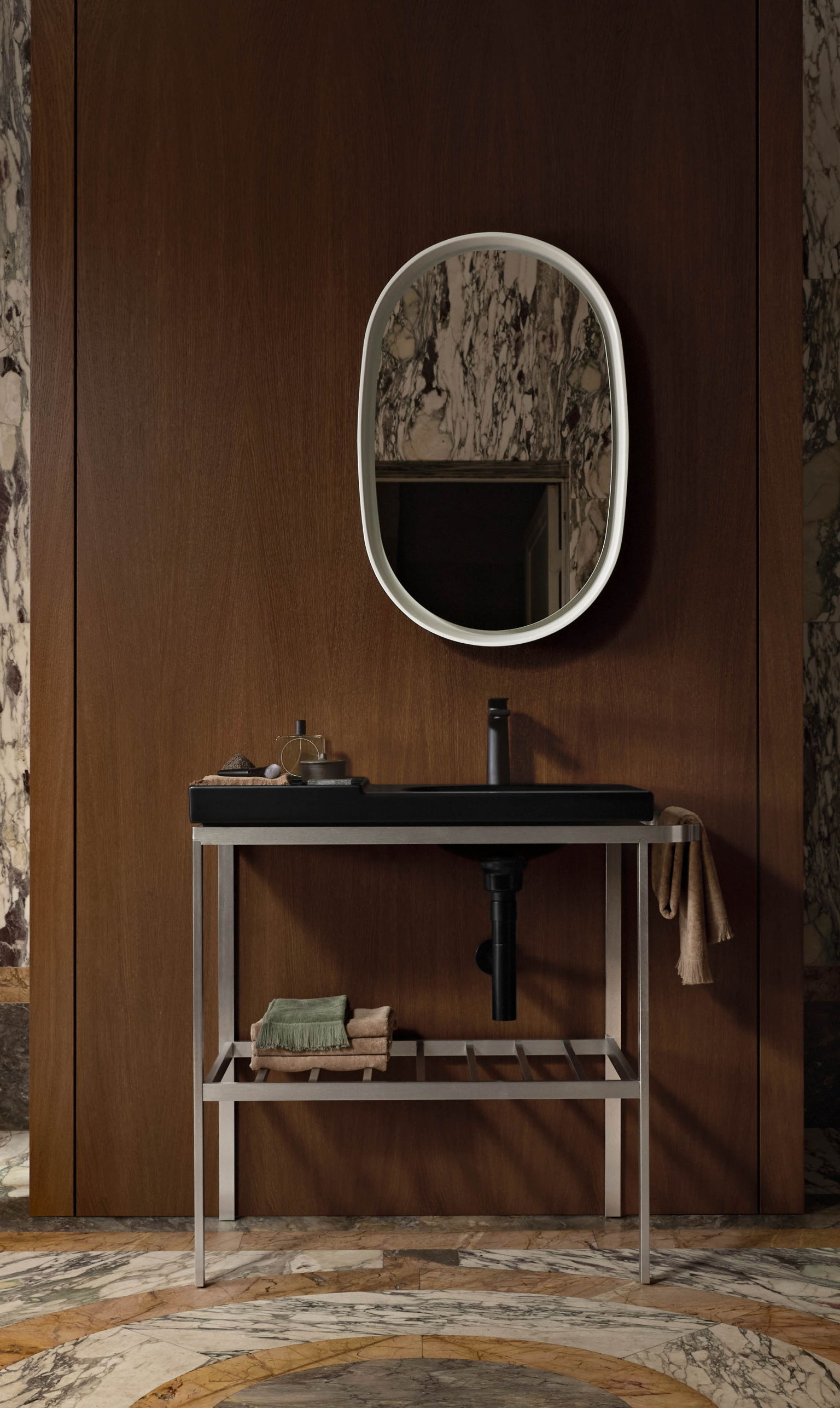 Antonio Citterio's New Collection Looks Sculpted by MichelAngelo