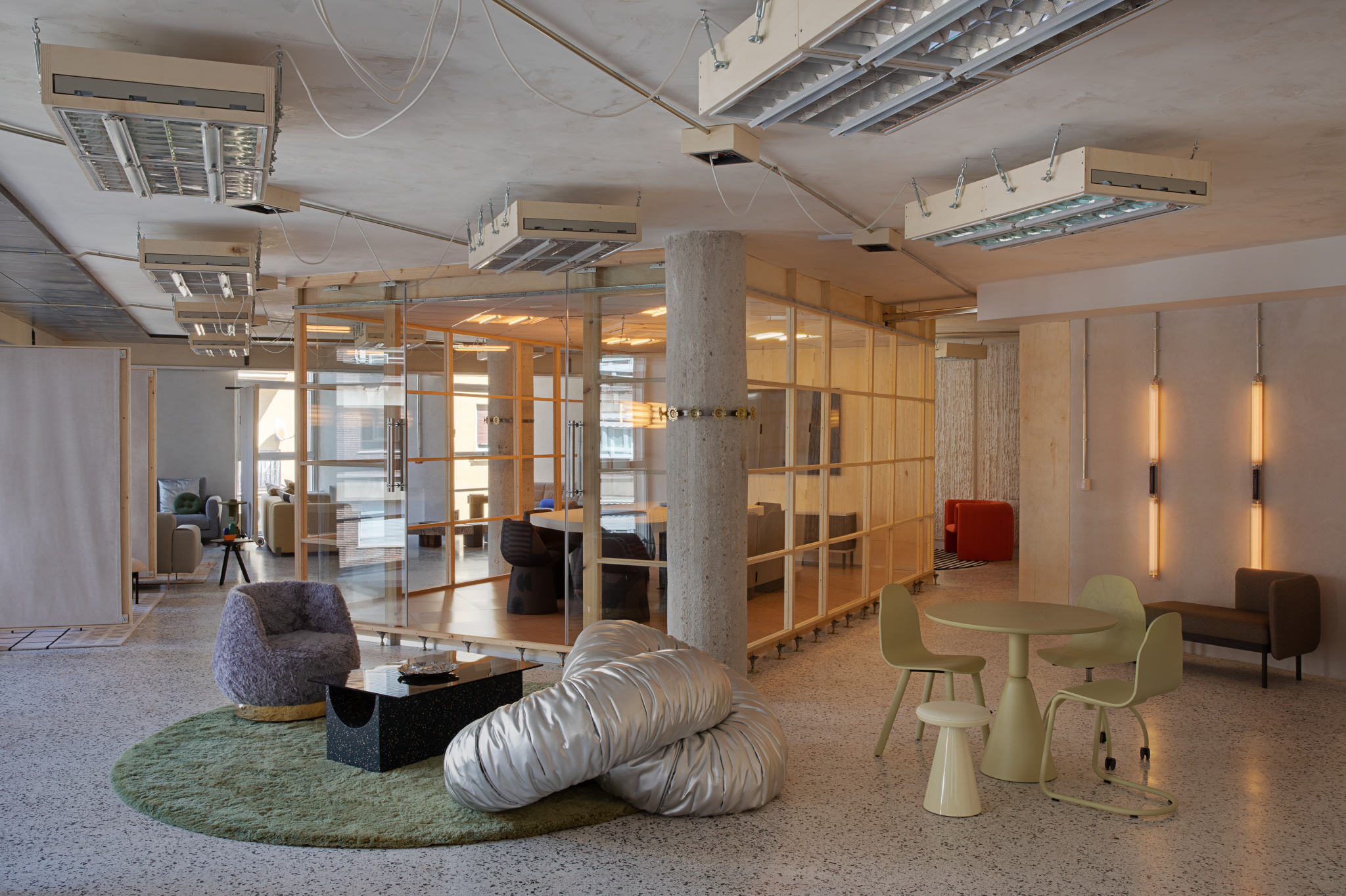 Lucas Muñoz Masters Deconstruction in Design