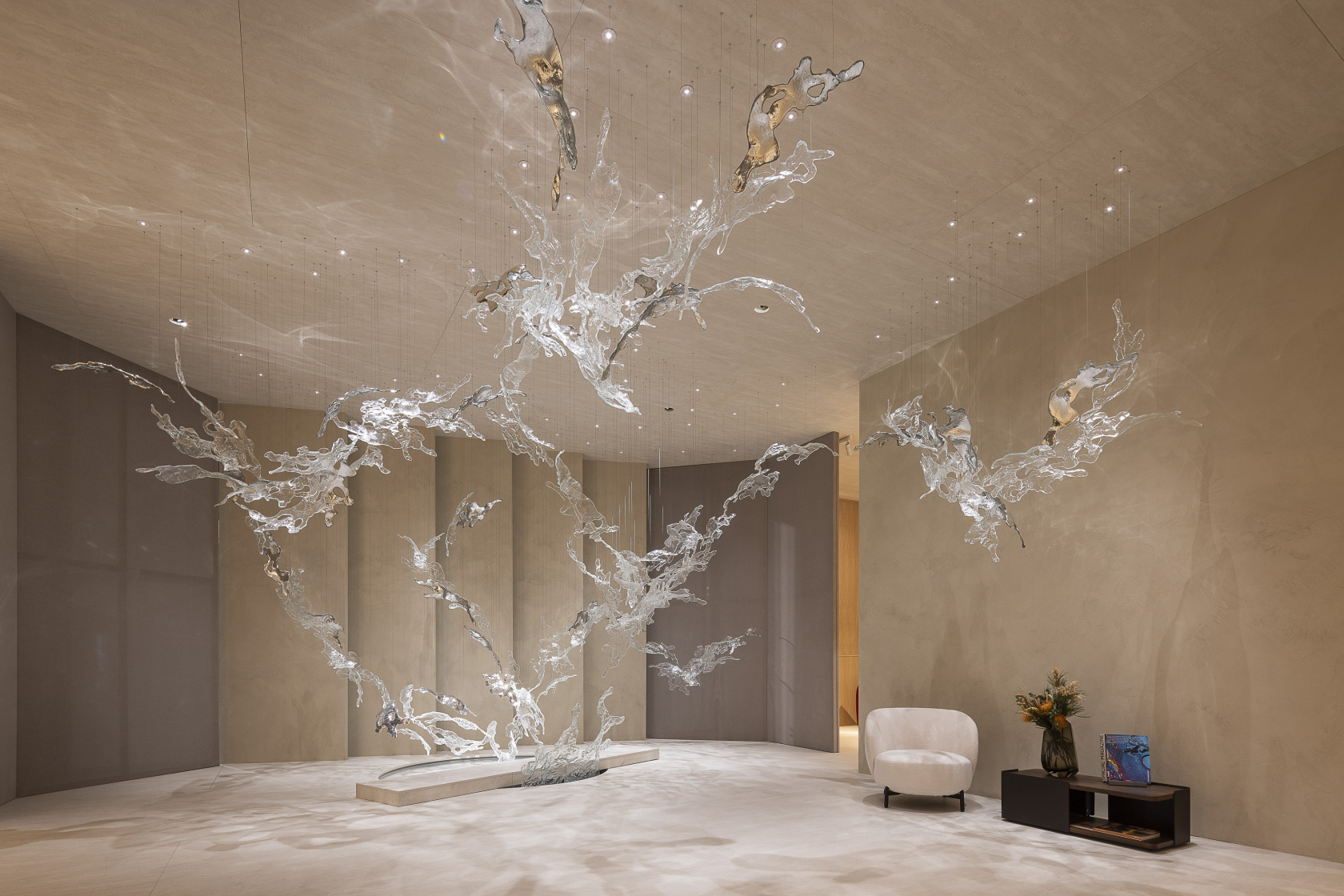 Euroluce 2025 Lights Up Innovation and Design