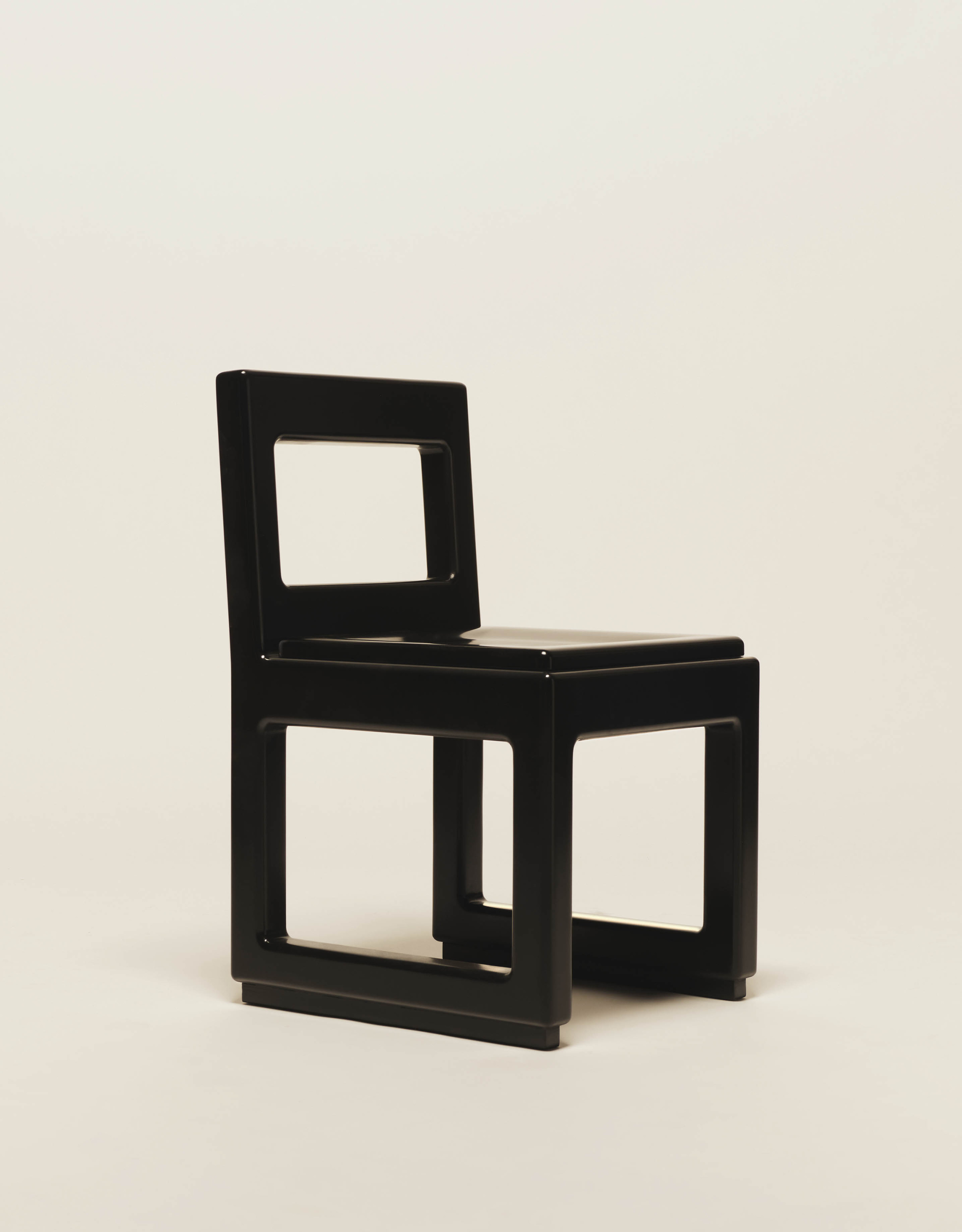 Willett’s Popo Chair is Designed to Belong Anywhere