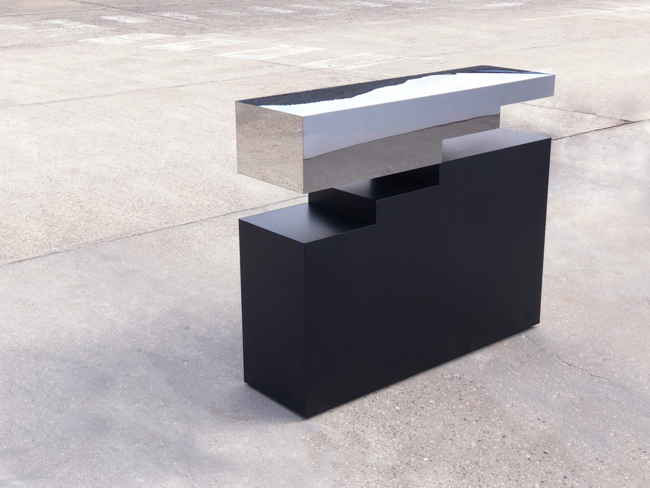 Duffy London Designs Illusion in This Table - Sixtysix