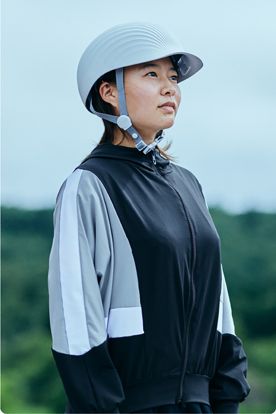 Shellmet is Made from Recycled Scallop Shells