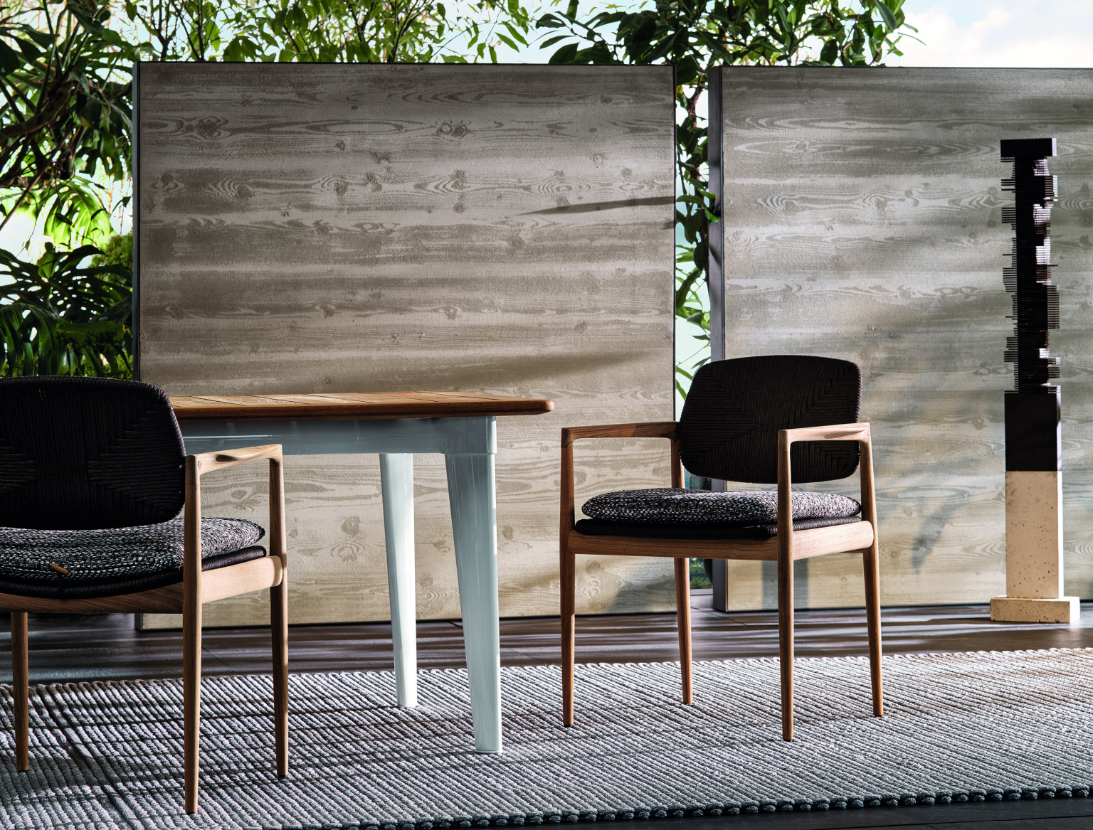 Yoko Chair for Minotti Combines Scandinavian and Japanese Style