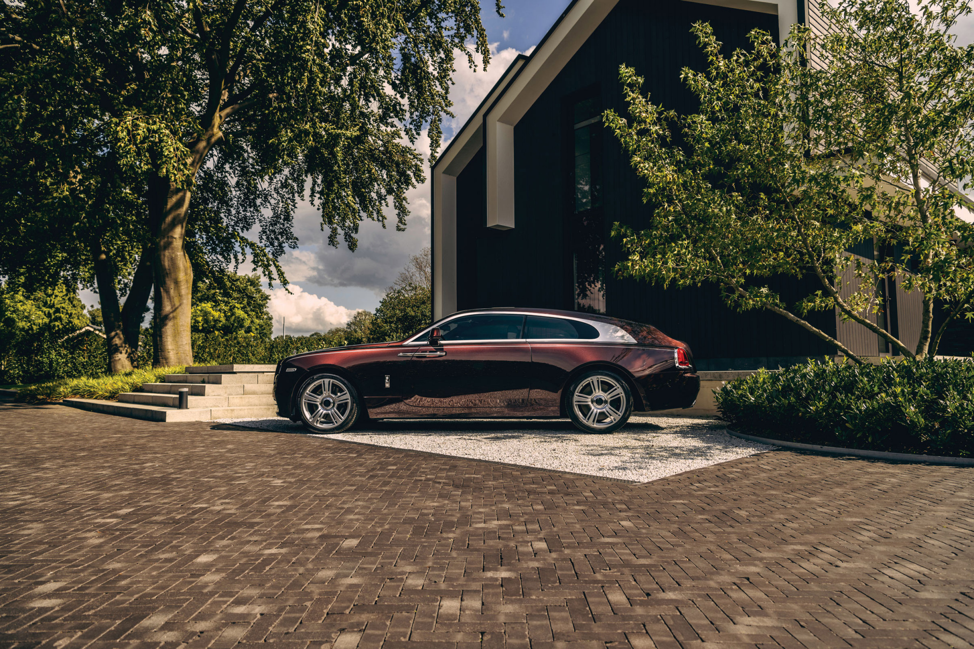 Niels van Roij is Bringing Back Coachbuilding - Sixtysix