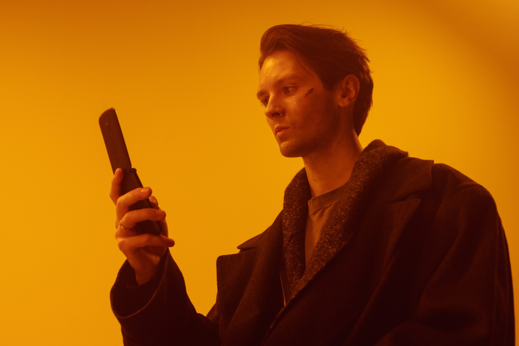 A Complete History of the Flip Phone