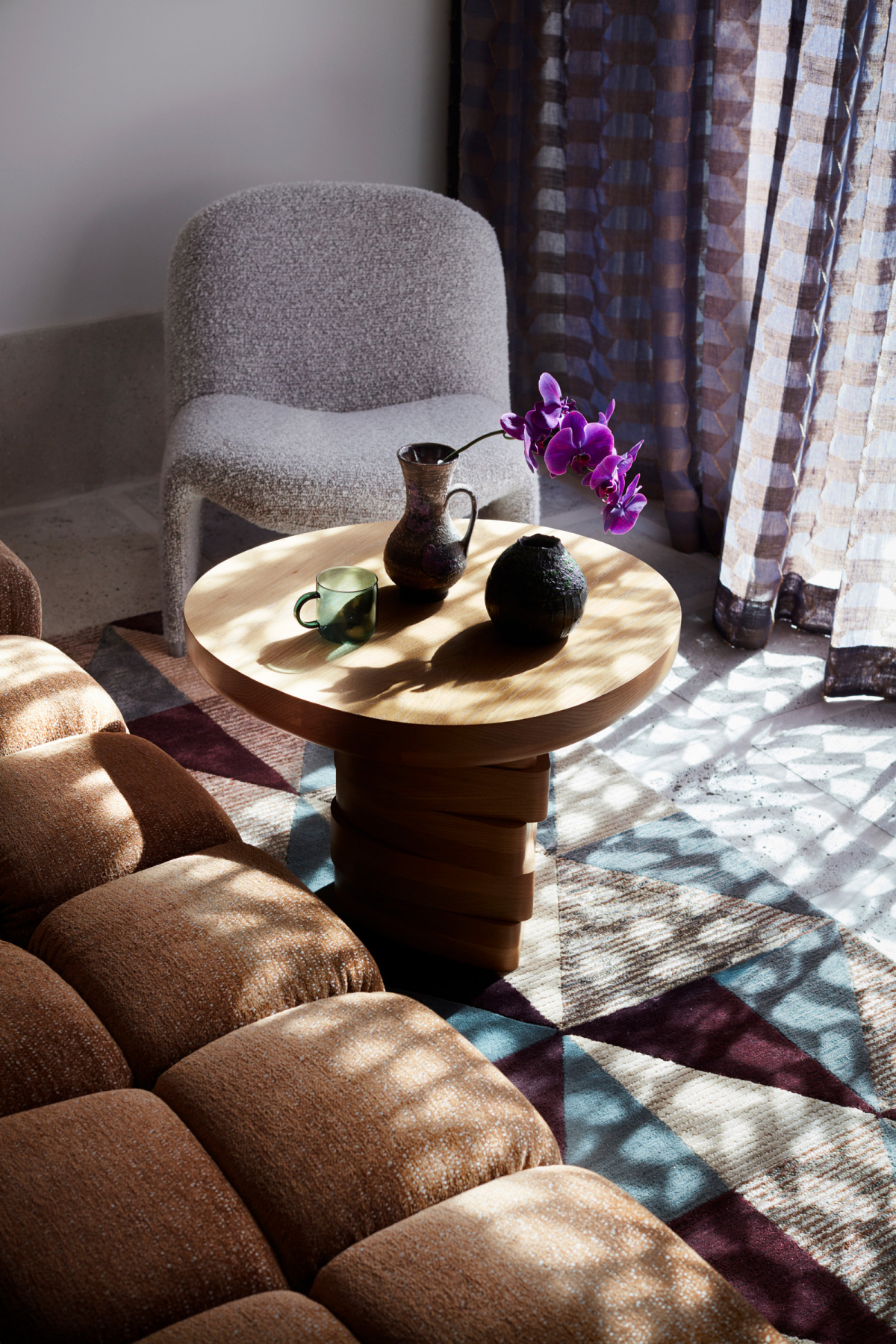 YSG Studio Brings Life to a Corner Store Turned Home in Australia